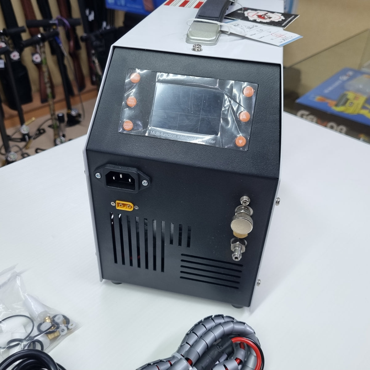 Vevor Portable Digital Air Compressor 12v/220v Auto Stop (White) In ...